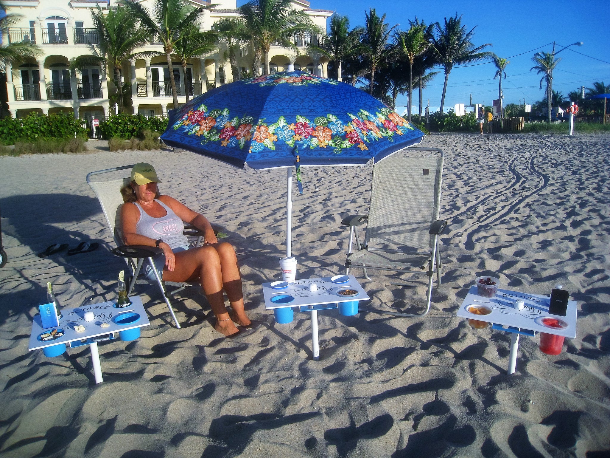 Octable Beach Table octopus octables sand cell phones, red cups,